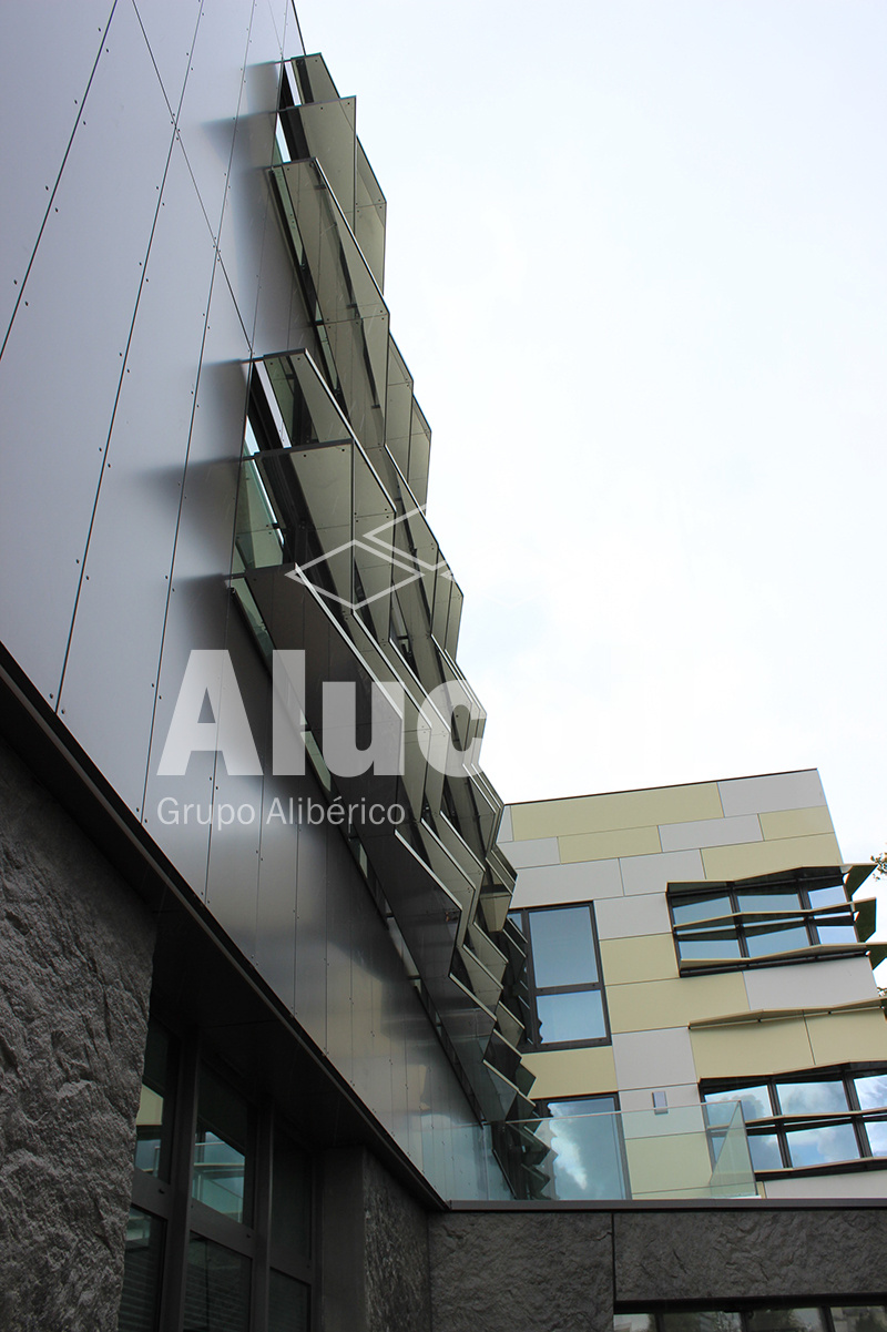 Alucoil Design - Infinity building