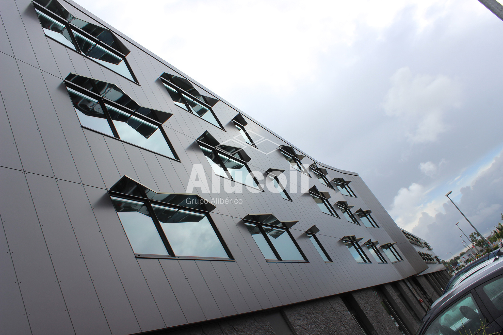 Alucoil Design - Infinity building