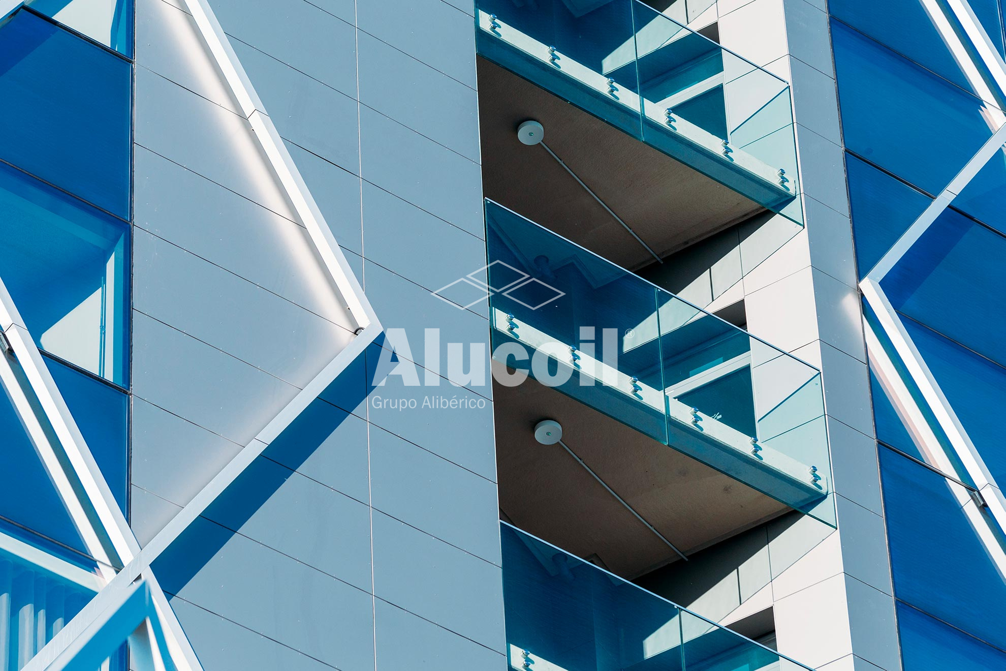 Alucoil Design - Aas Eesti Telekom Commercial building